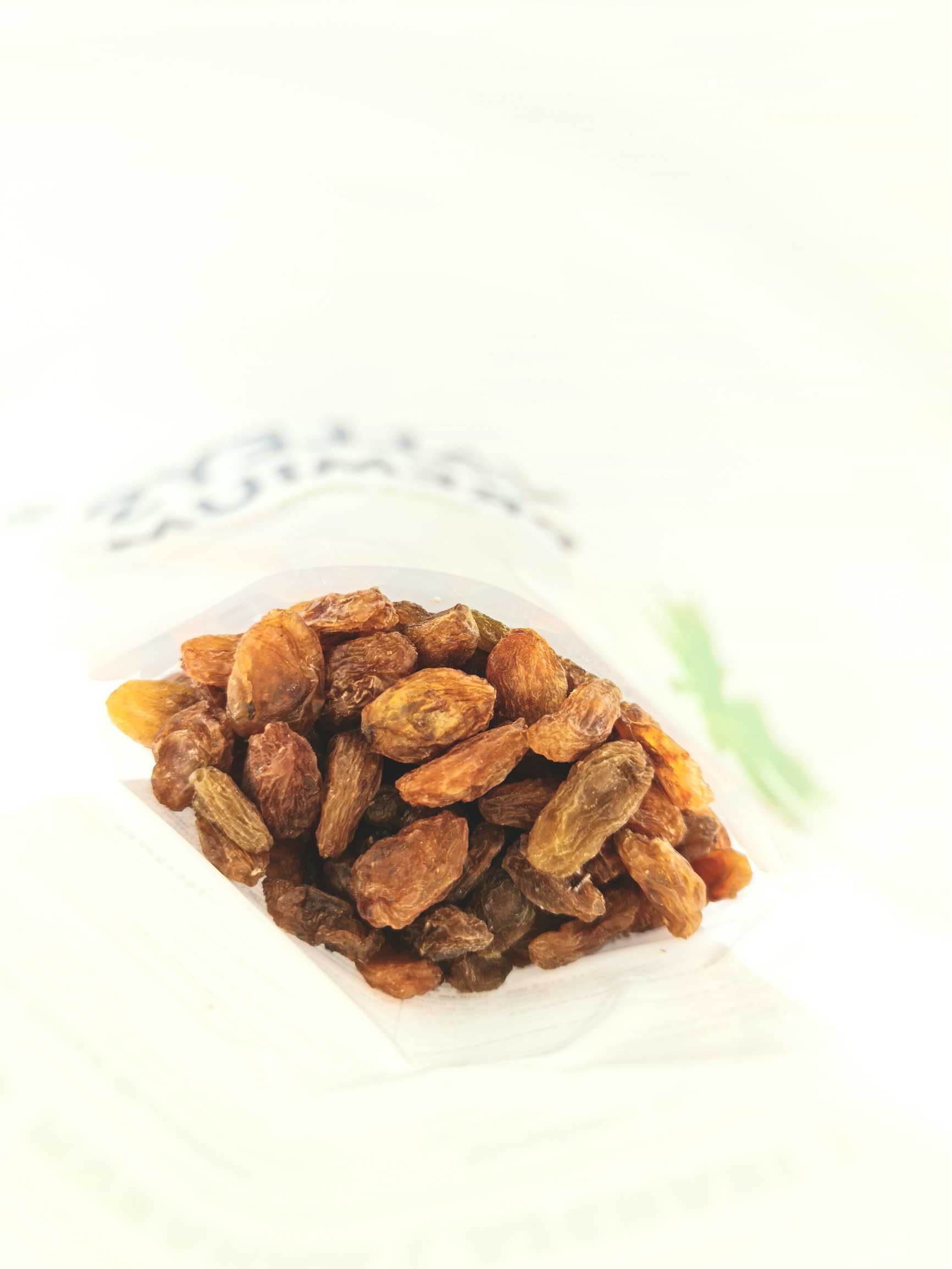 Valleys Premium Afghani Dried Munaka 400 Gram